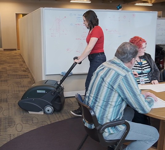 Scout 6 Wide-Area Cordless Sweeper | Nobles